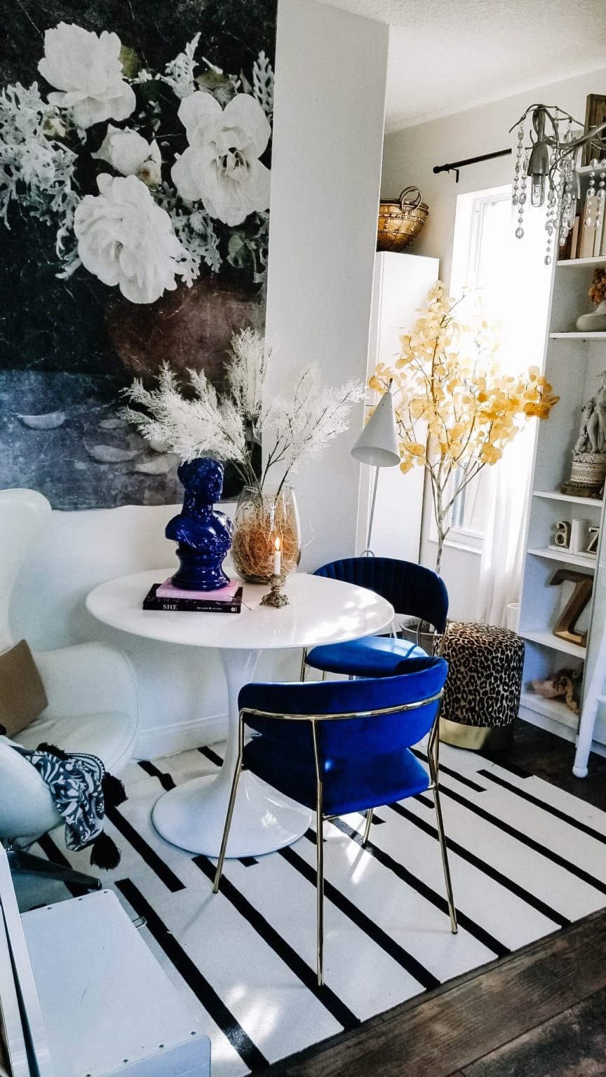 How to add a Pop of Color to your Home Decor - BEES 'N BURLAP